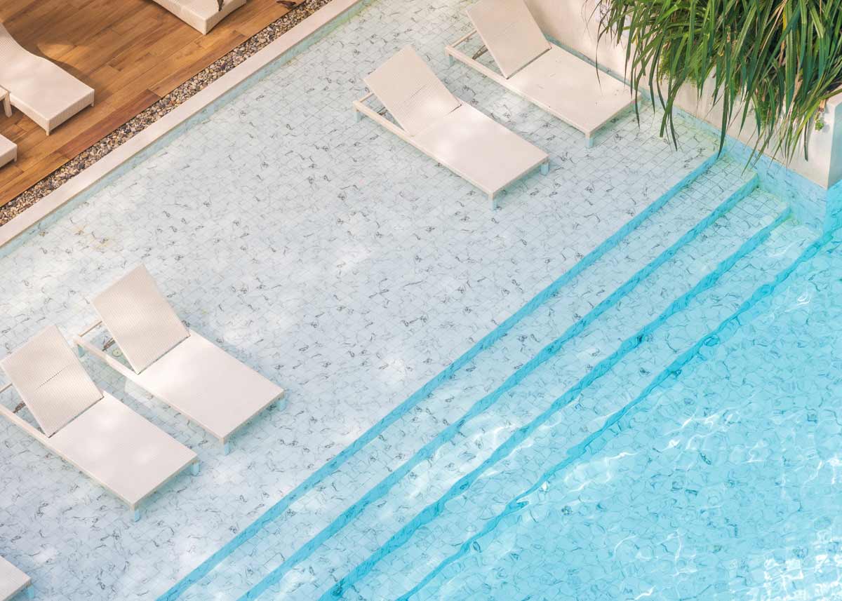 8 Florida Pool Deck Ideas | Bengoa